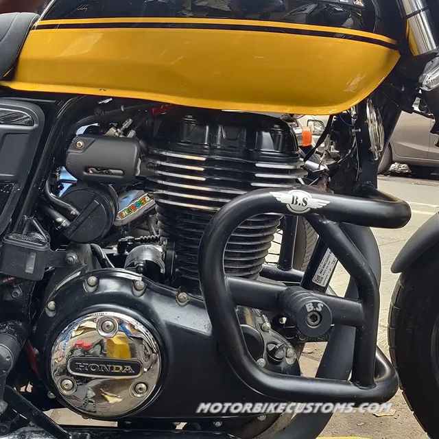 Premium Backrest with Carrier for Honda H'ness CB350 | MotorbikeCustoms