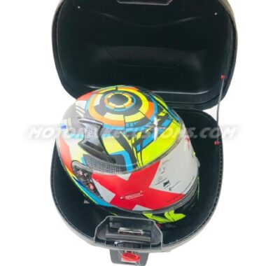 30L GIVI Top Box Universal Fit on all motorbikes | MotorbikeCustoms ...
